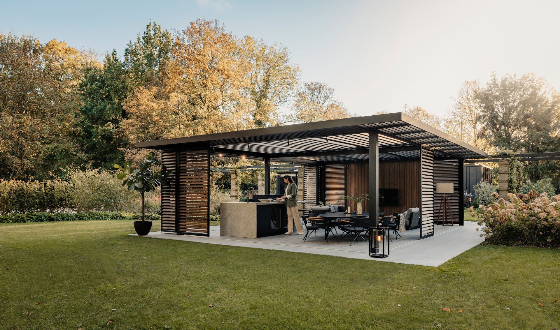 Amani by Renson, de ultieme buitenleefruimte, ‘made in Belgium’ - Architectenkrant